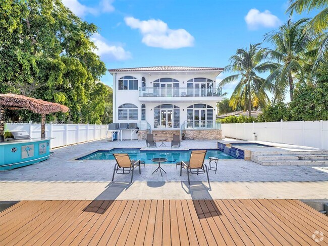 North Beach Houses for Rent with a Swimming Pool - Miami Beach, FL - 58 ...