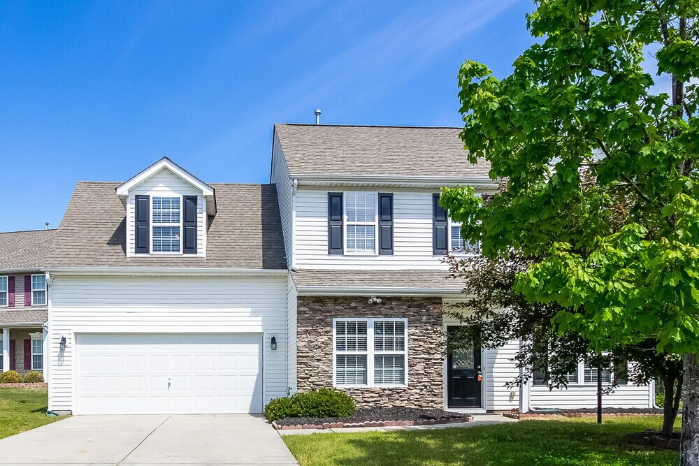 14620 Karen Graham Ct Charlotte, NC 28278 - Alquileres en Charlotte, NC ...