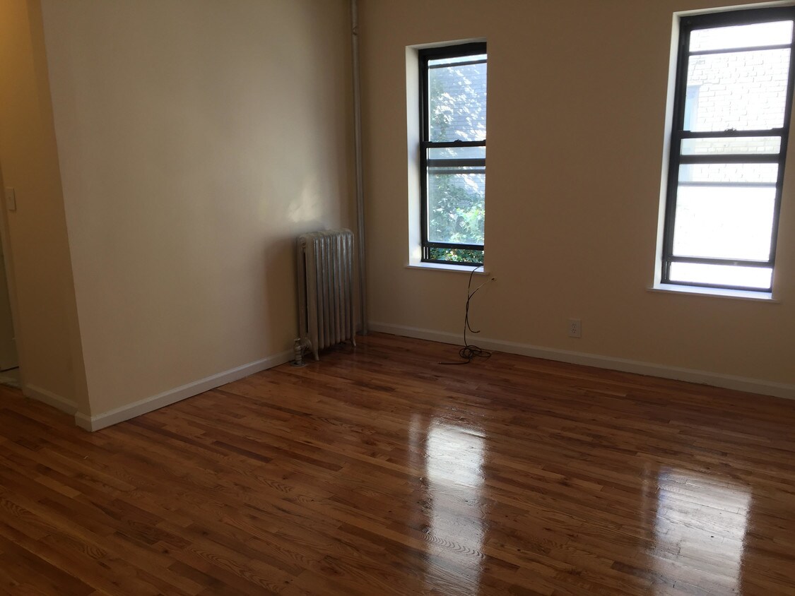 560 Isham St, New York, NY 10034 - 560 Isham St New York, NY 10034 ...