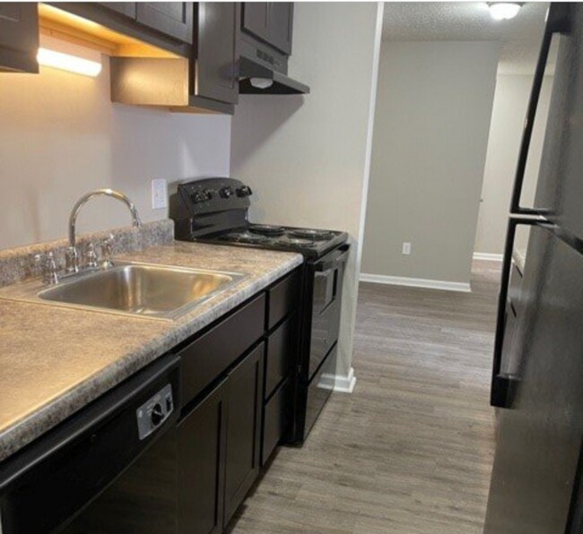 1637 E 29th St Unit 122, Lorain, OH 44055 | Apartments.com