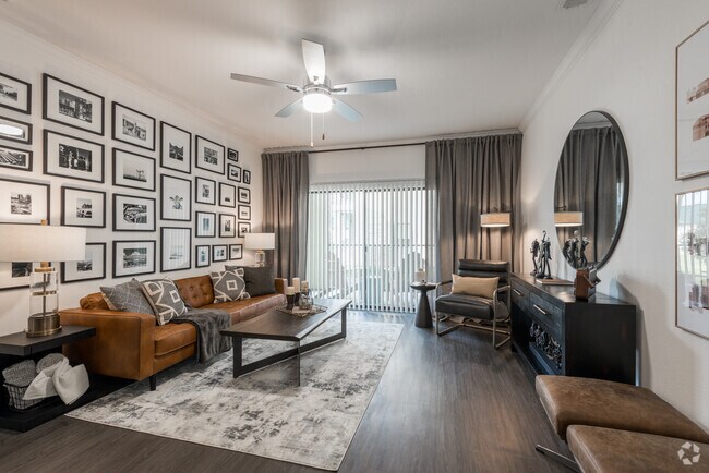 The Oak at Twin Creeks Apartments for Rent with High Ceilings - Austin ...