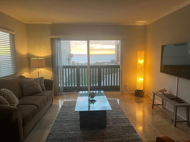 Silver Strand Loft Apartments for Rent - Coronado, CA - Updated Today ...