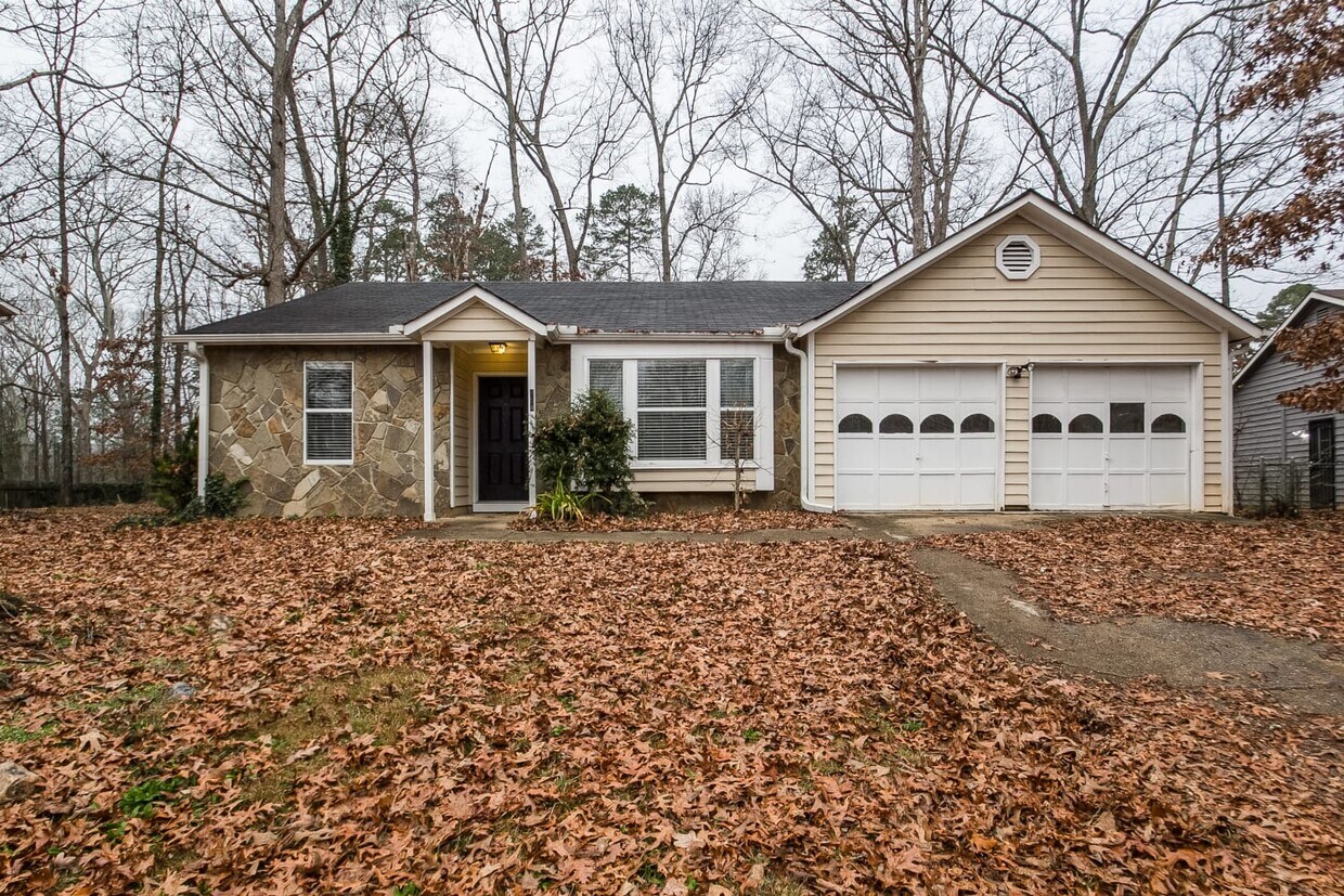 854 Greenhedge Dr, Stone Mountain, GA 30088 | Apartments.com