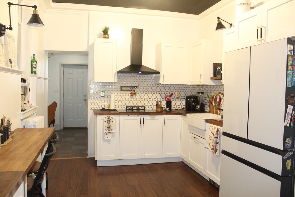 3030 Edgemont St, Philadelphia, PA 19134 - Townhome Rentals in ...