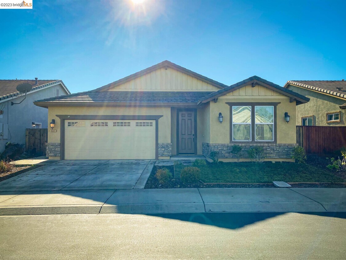 8341 Brookhaven Cir, Discovery Bay, CA 94505 - House Rental in ...