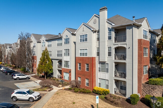 Foxcroft Apartments for Rent with Hardwood Floors - Charlotte, NC ...