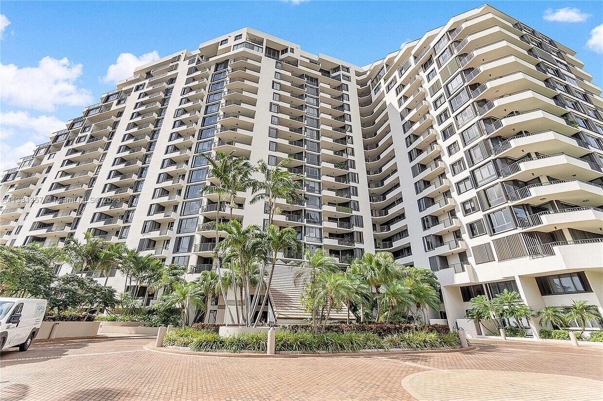 520 Brickell Key Dr Unit A512, Miami, FL 33131 - Condo for Rent in ...