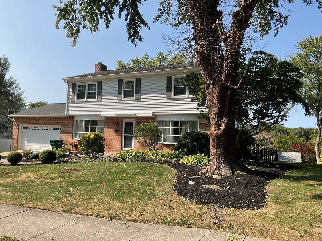 529 Spring House Rd, Camp Hill, PA 17011 - House Rental in Camp Hill ...