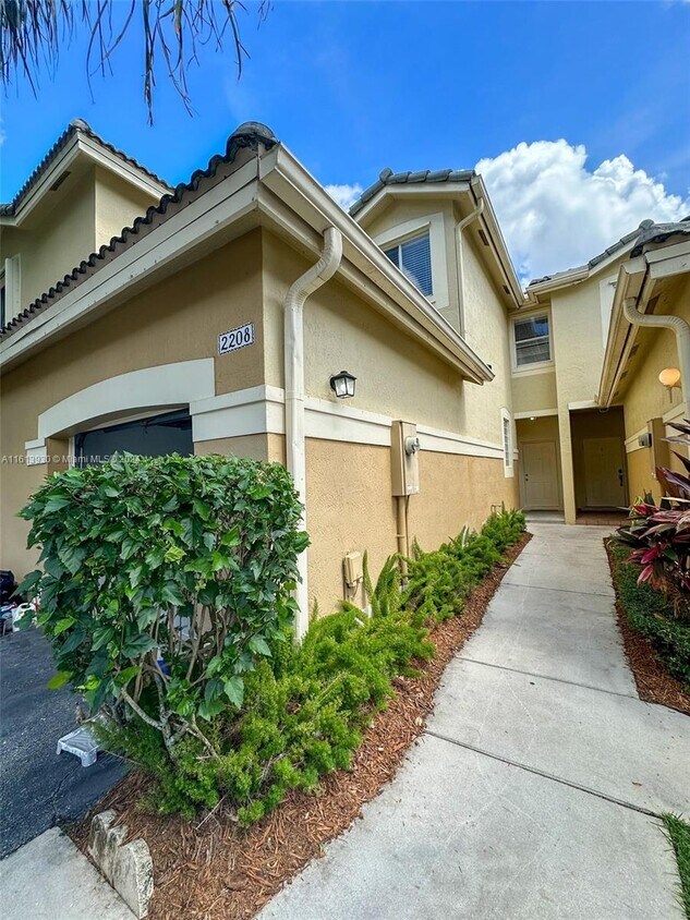 2208 Ensenada Terrace, Weston, FL 33327 - Townhome Rentals in Weston FL ...