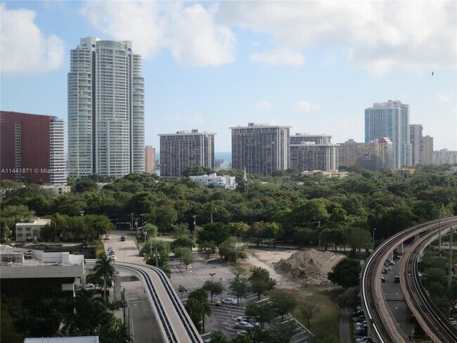 79 SW 12th St Unit 1701-S, Miami, FL 33130 - Condo for Rent in Miami ...
