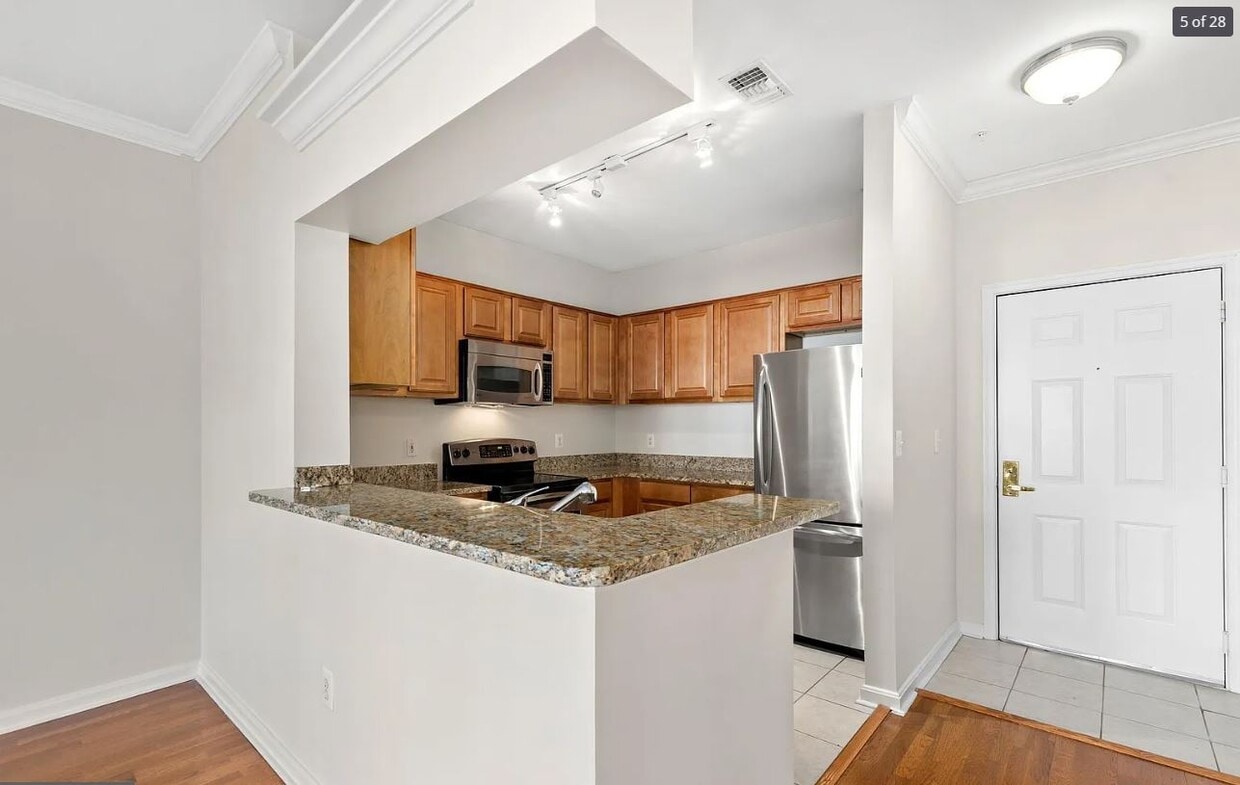 4551 Strutfield Ln Unit 4312, Alexandria, VA 22311 - Condo for Rent in ...