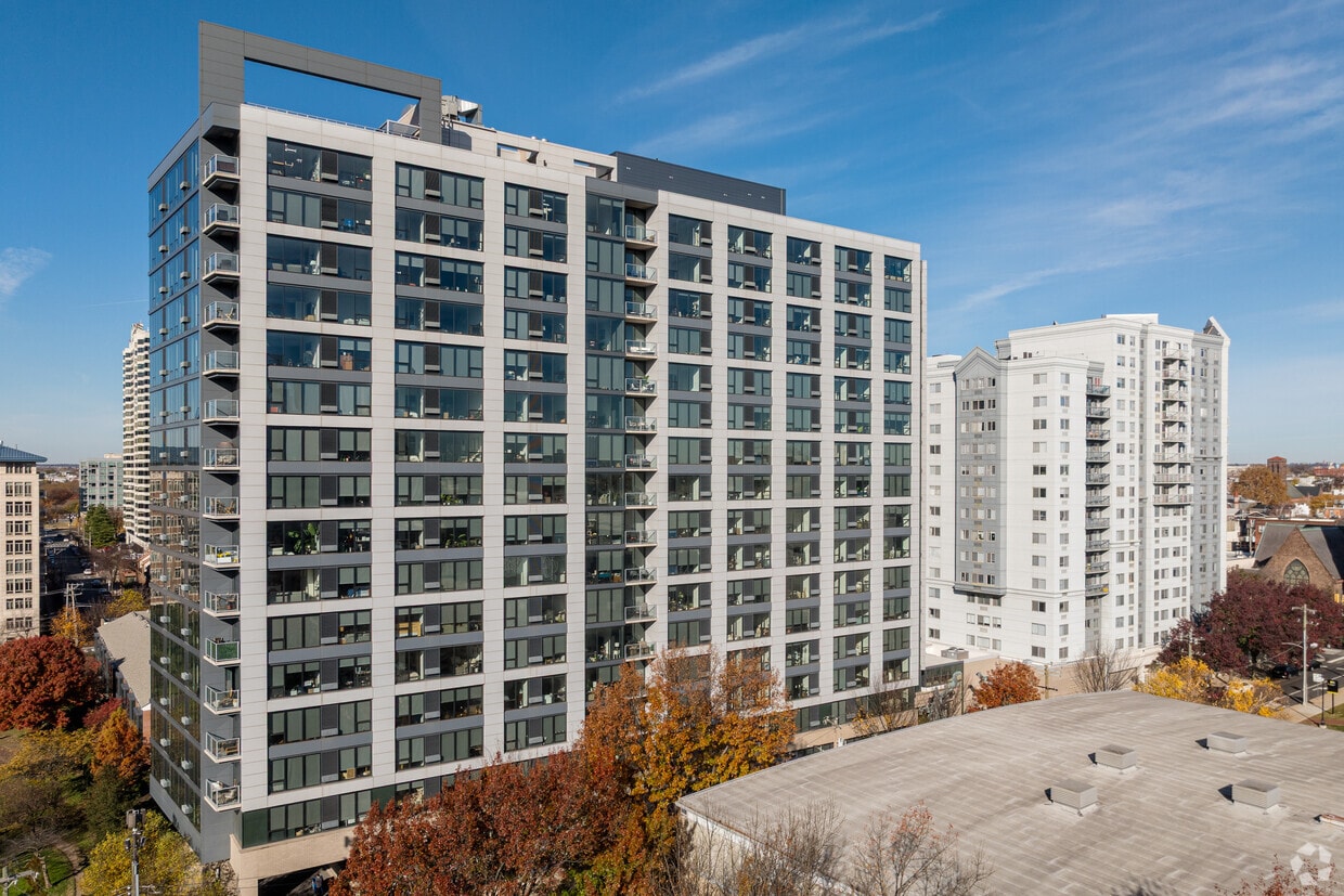 North X Northwest Apartments - 500 N 18th St Philadelphia, PA 19130 ...
