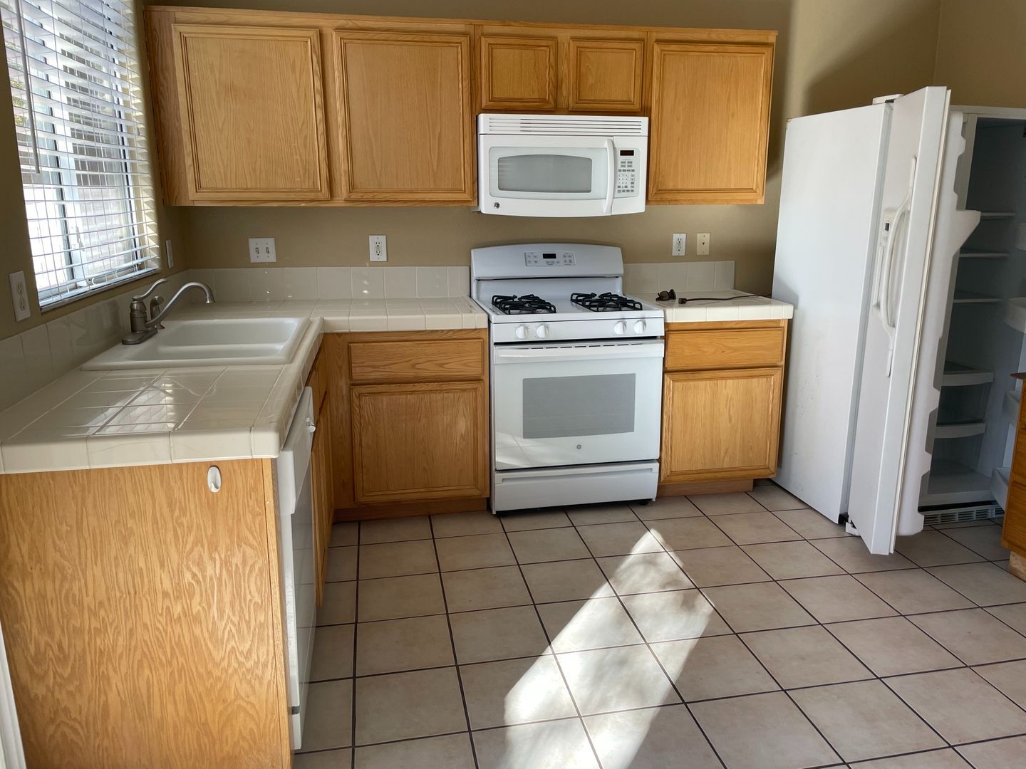 7809 Falling Pines Pl, Las Vegas, NV 89143 - House Rental in Las Vegas ...