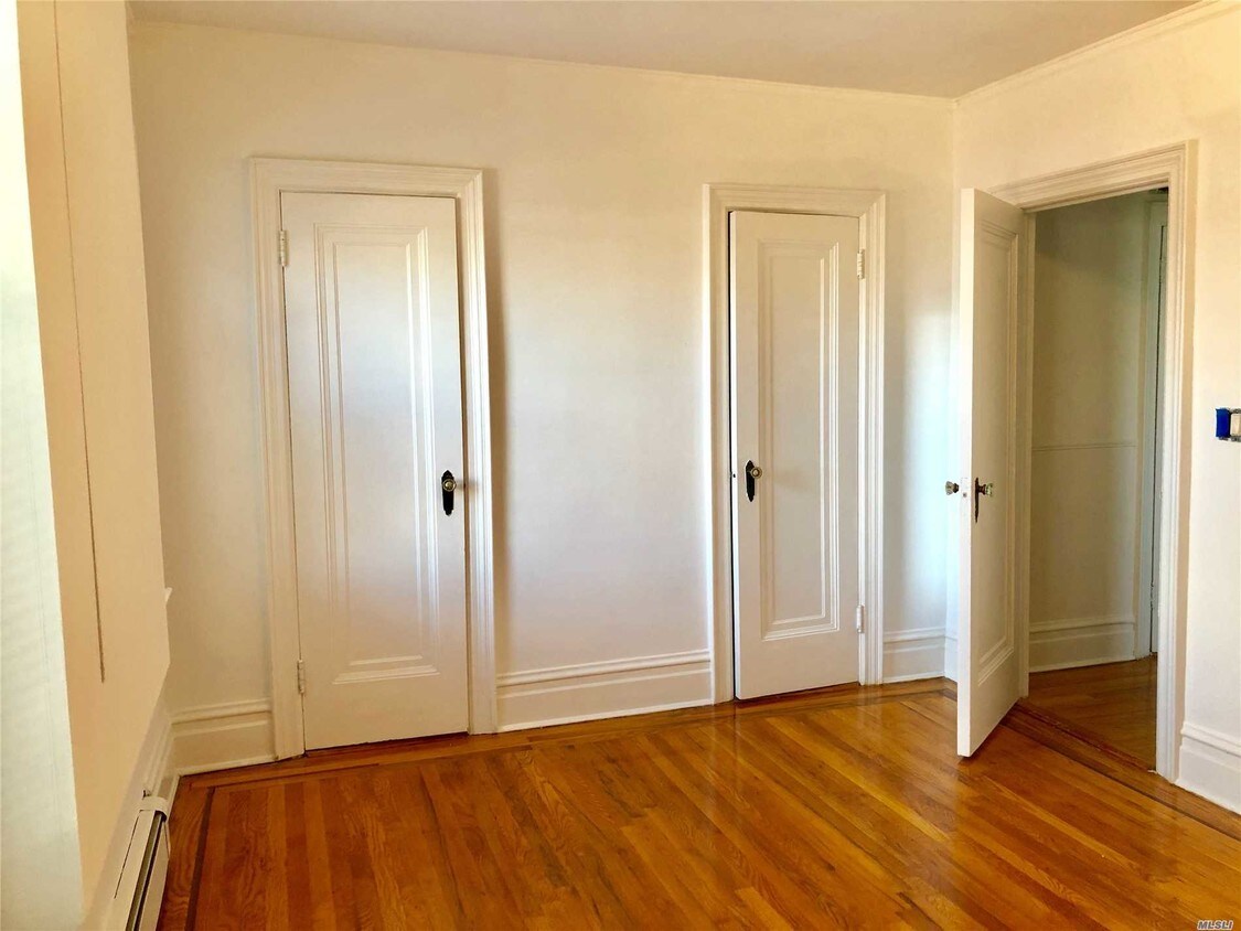 171-21 Ashby Ave, Queens, NY 11358 - Room for Rent in Queens, NY ...