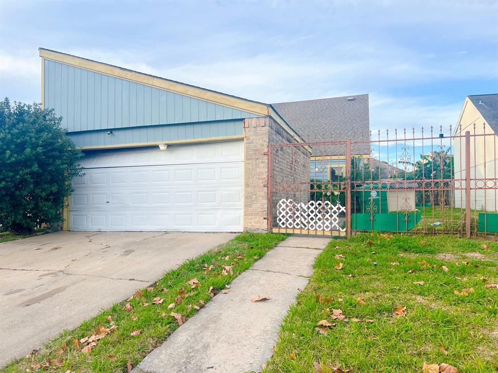 11562 Bellerive Dr, Houston, TX 77072 - House Rental in Houston, TX ...