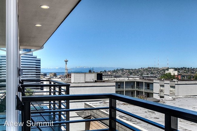 1722 Summit Ave, Seattle, WA 98122 - Condo for Rent in Seattle, WA ...