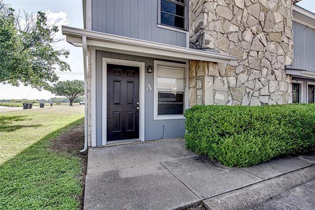 1403 Courtney Pl, Cleburne, TX 76033 - Townhome Rentals in Cleburne TX ...