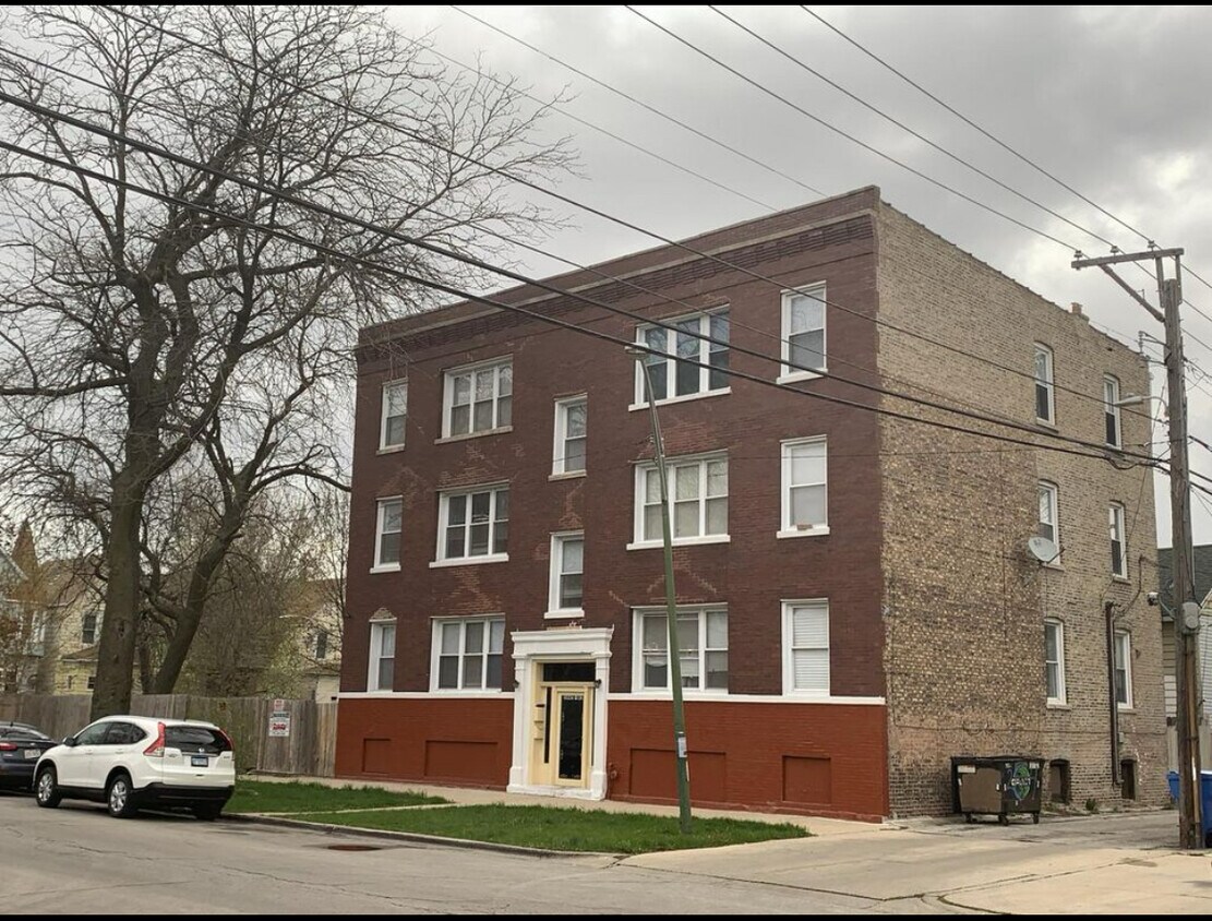 2443 S Keeler Ave, Chicago, IL 60623 - House Rental in Chicago, IL ...