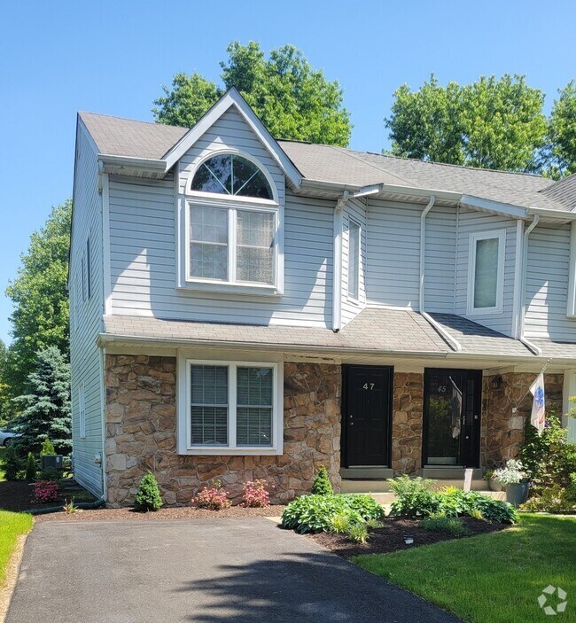 Sandy Ridge Acres Student Apartments for Rent - Doylestown, PA - 1 ...