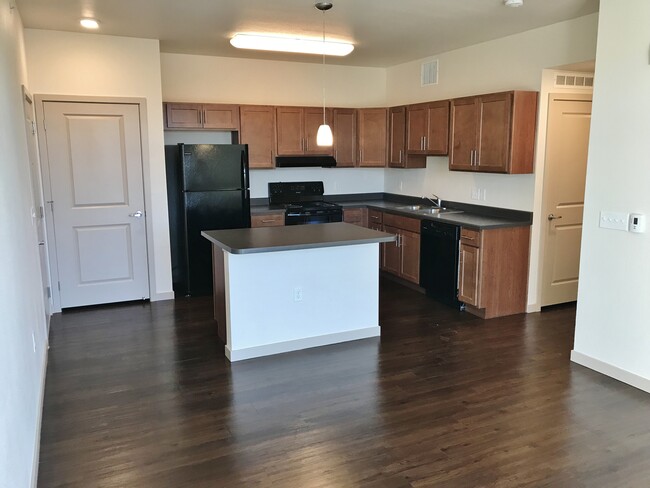 Crisman Apartments - 750 Crisman Dr Longmont, CO 80501 | Apartments.com Crisman Apartments - 750 Crisman Dr Longmont, CO 80501 | Apartments.com
