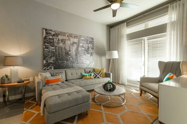 Moda Apartments - Apartments in Dallas, TX | Apartments.com