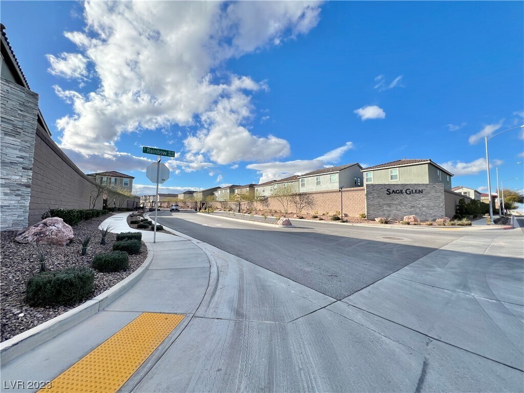 6985 W Ford Ave, Las Vegas, NV 89113 - House Rental in Las Vegas, NV ...