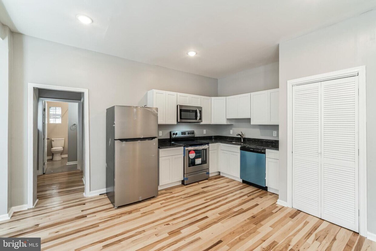 4926 Kingsessing Ave Unit A, Philadelphia, PA 19143 - Room for Rent in ...