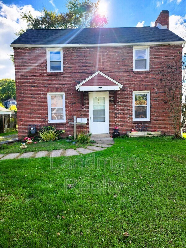 131 Freda St, Pittsburgh, PA 15235 - House Rental in Pittsburgh, PA ...