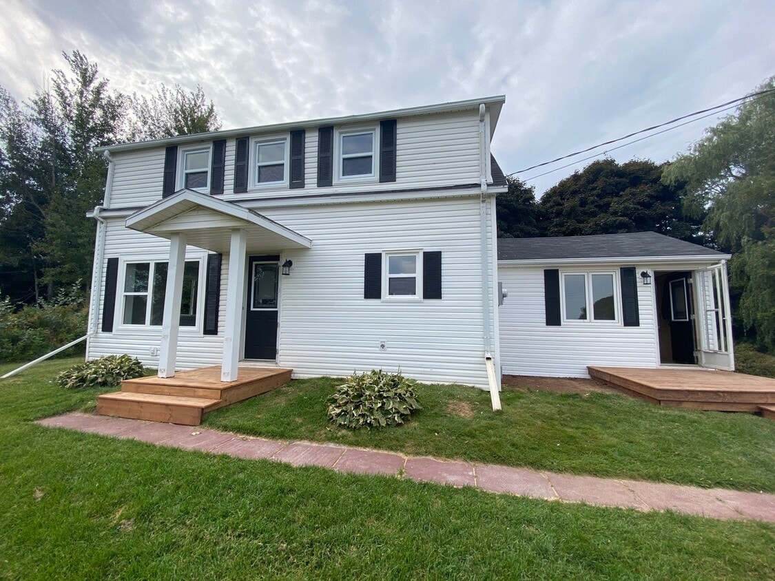 2029 Church Rd, New Glasgow, PE C0A 1N0 - Townhouse for Rent in New Glasgow, PE | Apartments.com