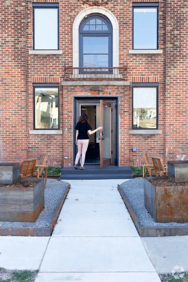 Downtown Oklahoma City Apartments for Rent - Oklahoma City, OK - 900 ...