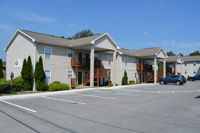 Vista del Rio Apartments - Morgantown, WV | Apartments.com