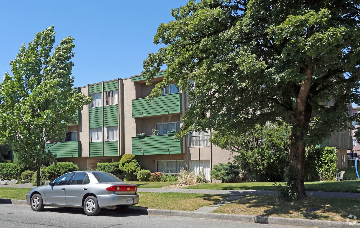 The Capri Apartments - 45 E 16th Ave Vancouver, BC | Apartments.com