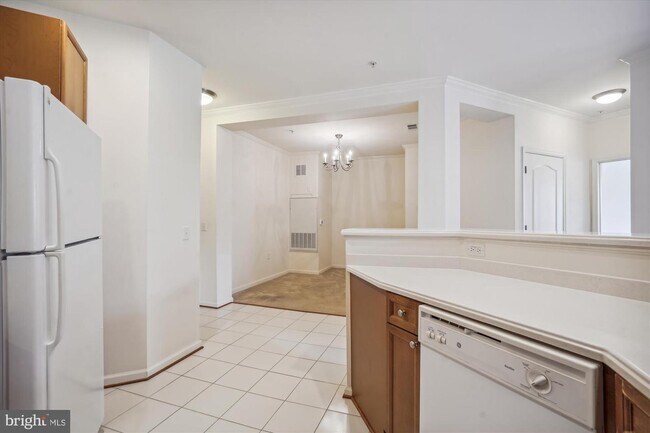 815 Branch Dr Unit 301, Herndon, VA 20170 - Room for Rent in Herndon ...