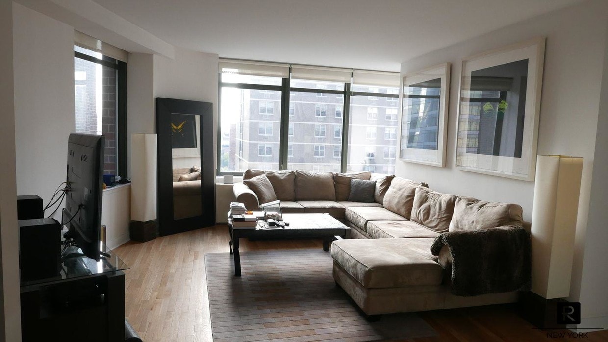 2 Cooper Sq Unit 8-D, New York, NY 10003 - Room for Rent in New York ...