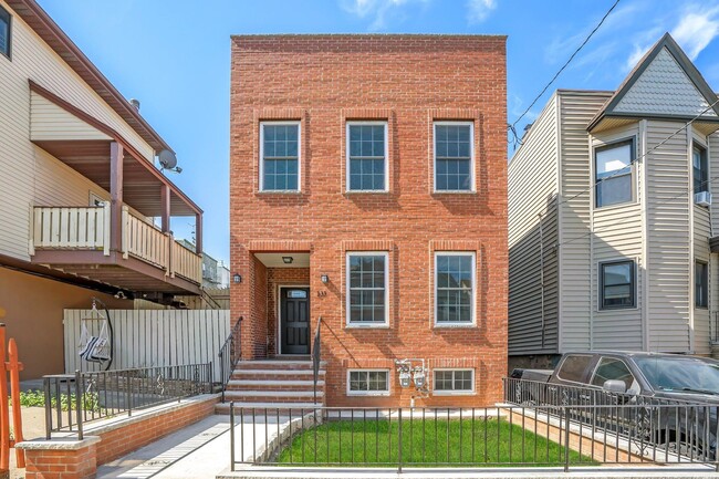 133 Beach St Unit 2, Jersey City, NJ 07307 - Condo for Rent in Jersey ...