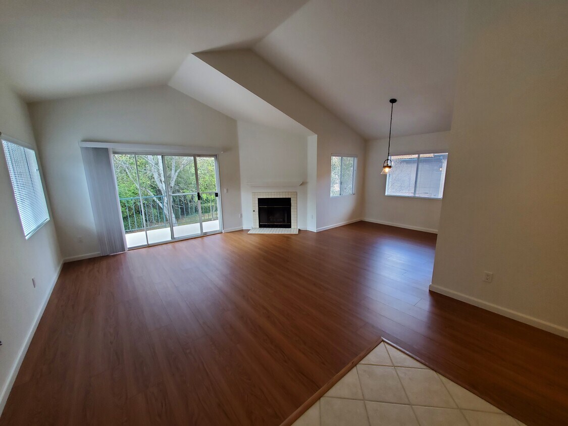 11353 Avenida De Los Lobos Unit G, San Diego, CA 92127 - Condo for Rent ...