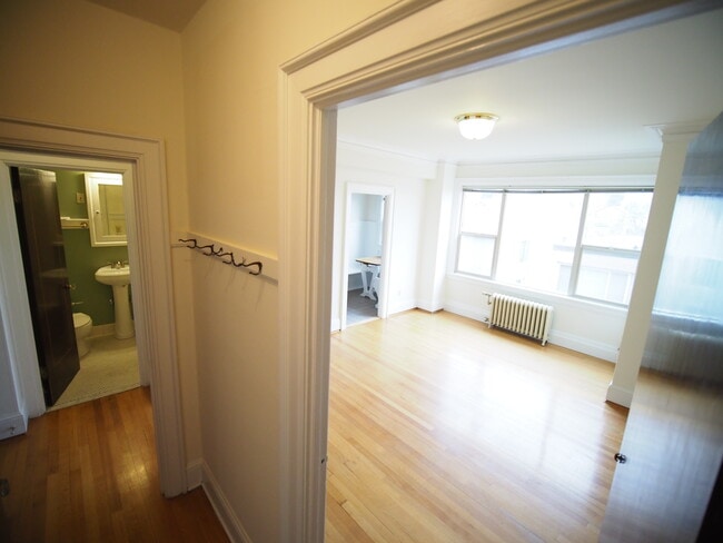 Yugo Seattle Wilsonian - Apartments in Seattle, WA | Apartments.com