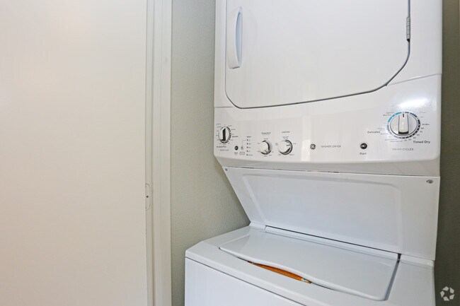 Spring Meadow Apartments - Apartments in Glendale, AZ | Apartments.com