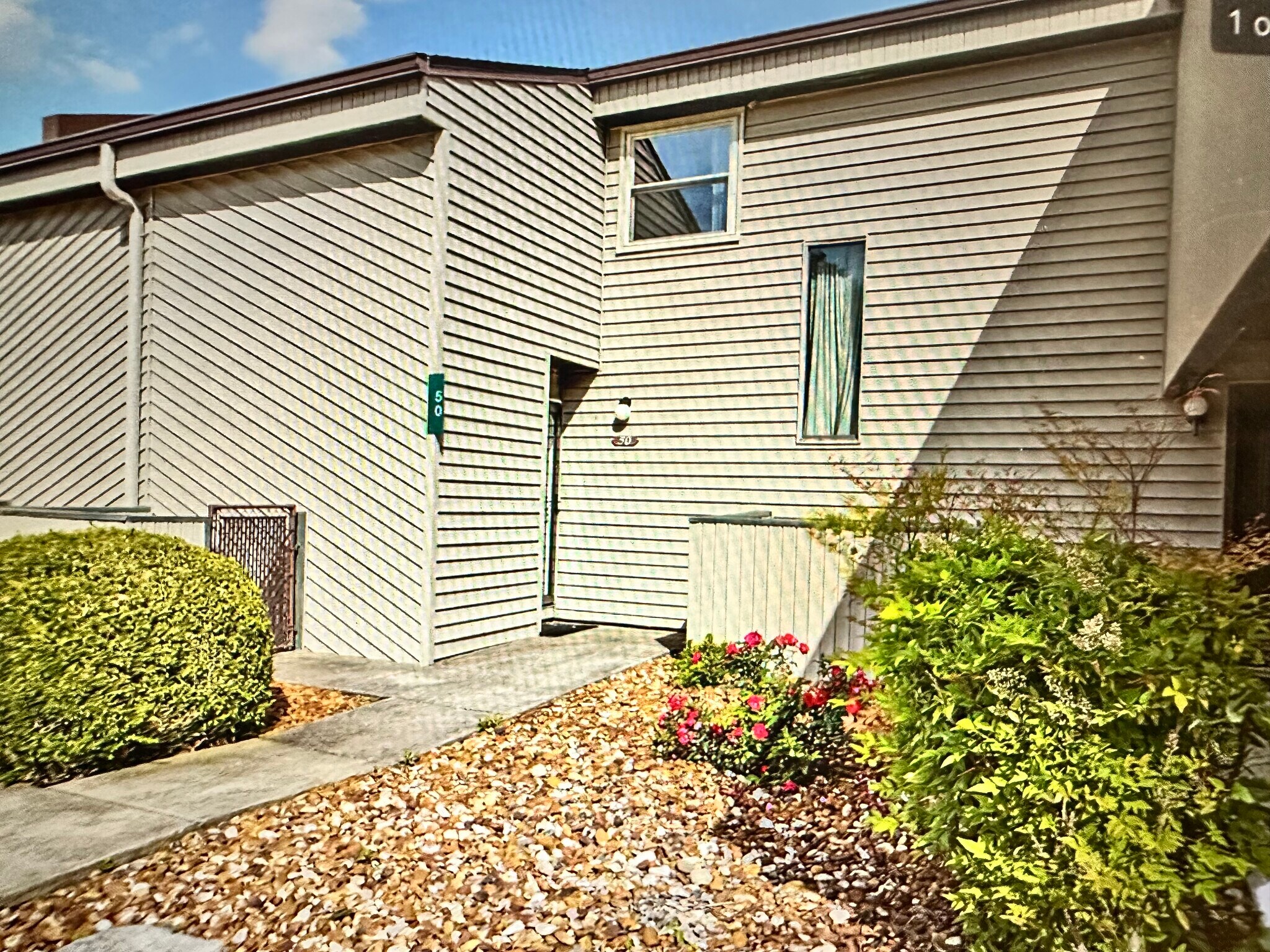 38 Lakeshore Ln Unit 50, Crossville, TN 38558 - Condo for Rent in ...
