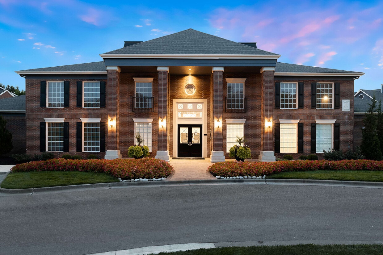 Weston Point - 13340-13340 Outlook Dr Overland Park, KS 66209 ...