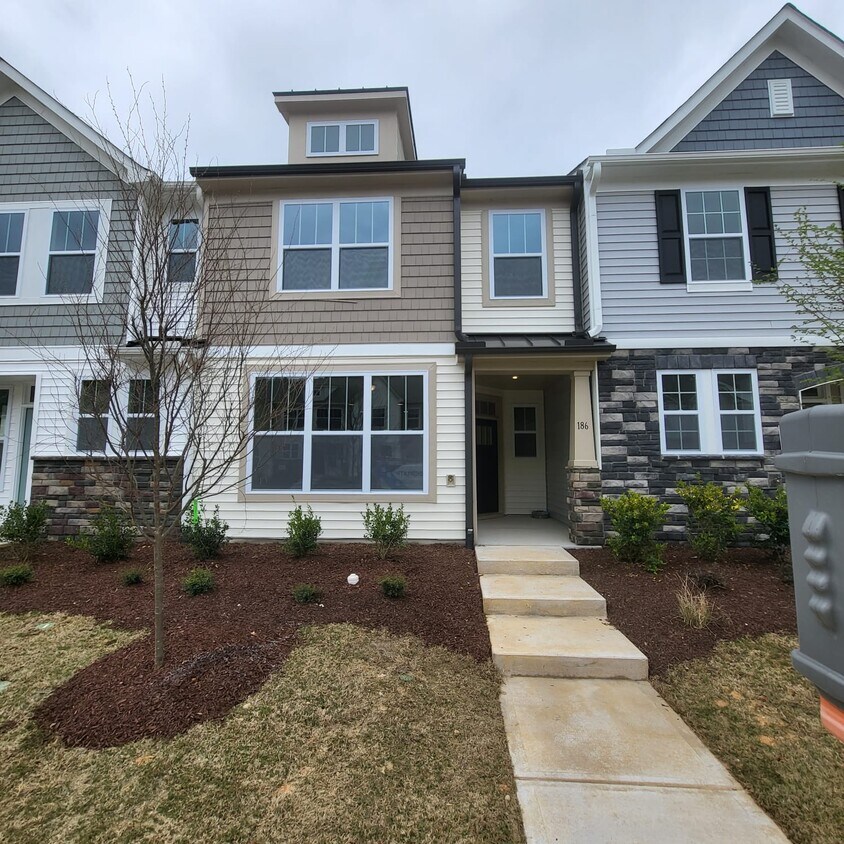 186 Channel Drop Dr, Clayton, NC 27520 - Townhome Rentals in Clayton NC | Apartments.com