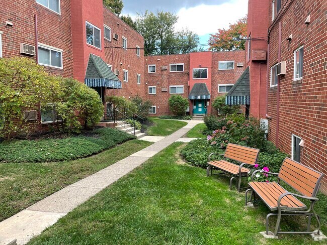 Drexel Hill Gardens Apartments for Rent with a Walk-In Closet - Drexel ...