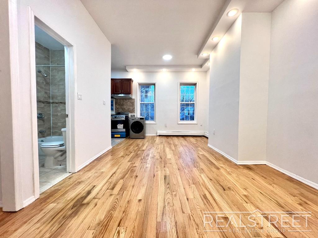 68 Covert St., Brooklyn, NY 11207 - Townhome Rentals in Brooklyn NY ...