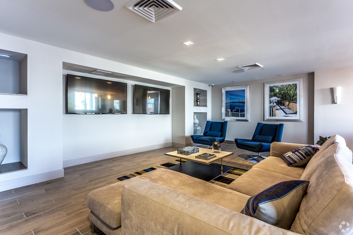Grove Station Tower - 2700 Sw 27 Ave Miami, FL 33133 | Apartments.com