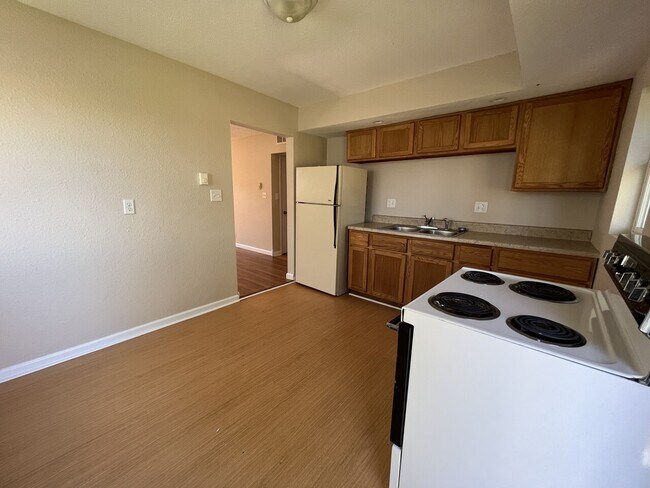 525 W Washington St, Springfield, IL 62702 - Condo for Rent in ...