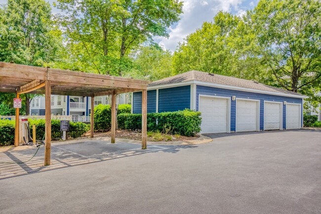 Windsor Addison Park - Apartments in Charlotte, NC | Apartments.com