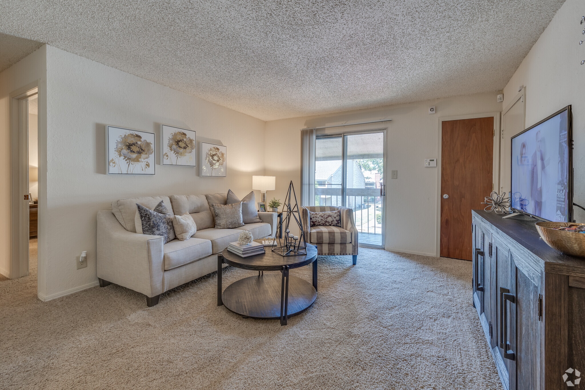 Sunchase Apartments - 8101 E 93rd St Tulsa, OK 74133 | Apartments.com