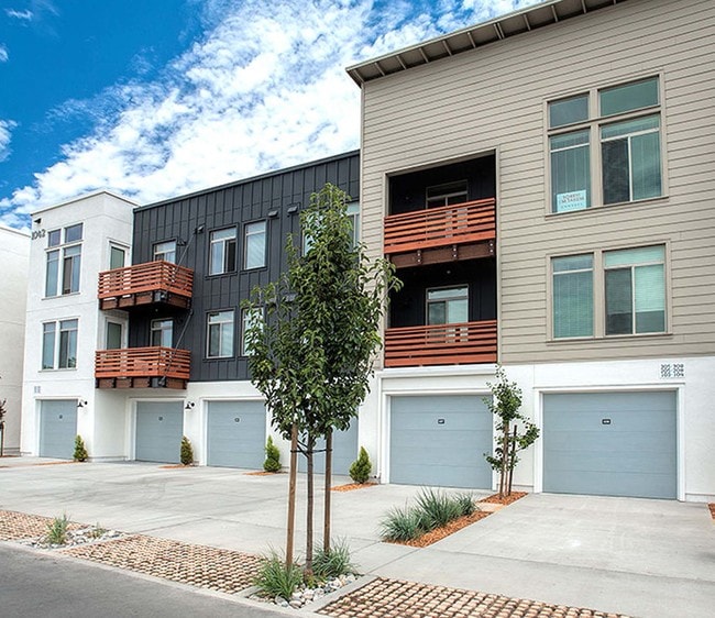 Apartments for Rent with a Walk-In Closet in Downtown Santa Rosa, Santa ...