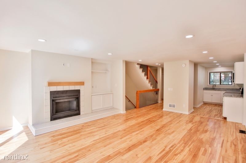 5 Dunvegan Woods, Hampton, NH 03842 - Condo for Rent in Hampton, NH ...