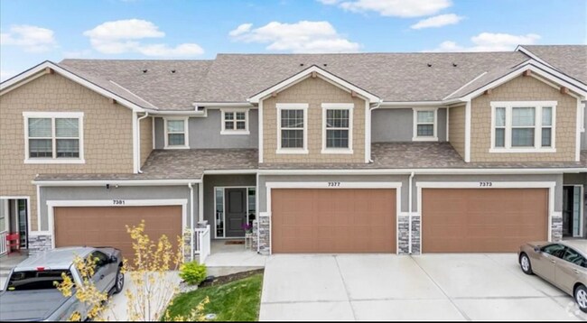 Apartments for Rent with Hardwood Floors in Waldron MO